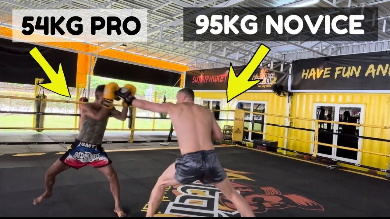 Beginner Heavyweight Vs Pro Featherweight Boxer - Samuel Leeds Boxing ...